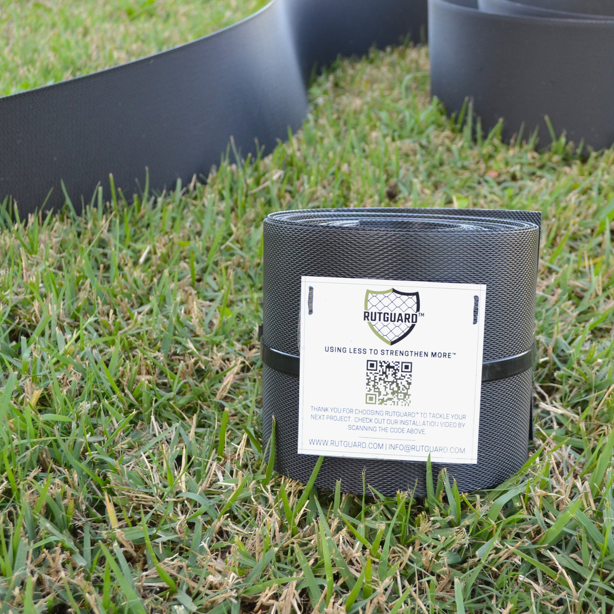 RutGuard Lawn and Landscaping Edging - 6" Tall Flexible Border for Gar