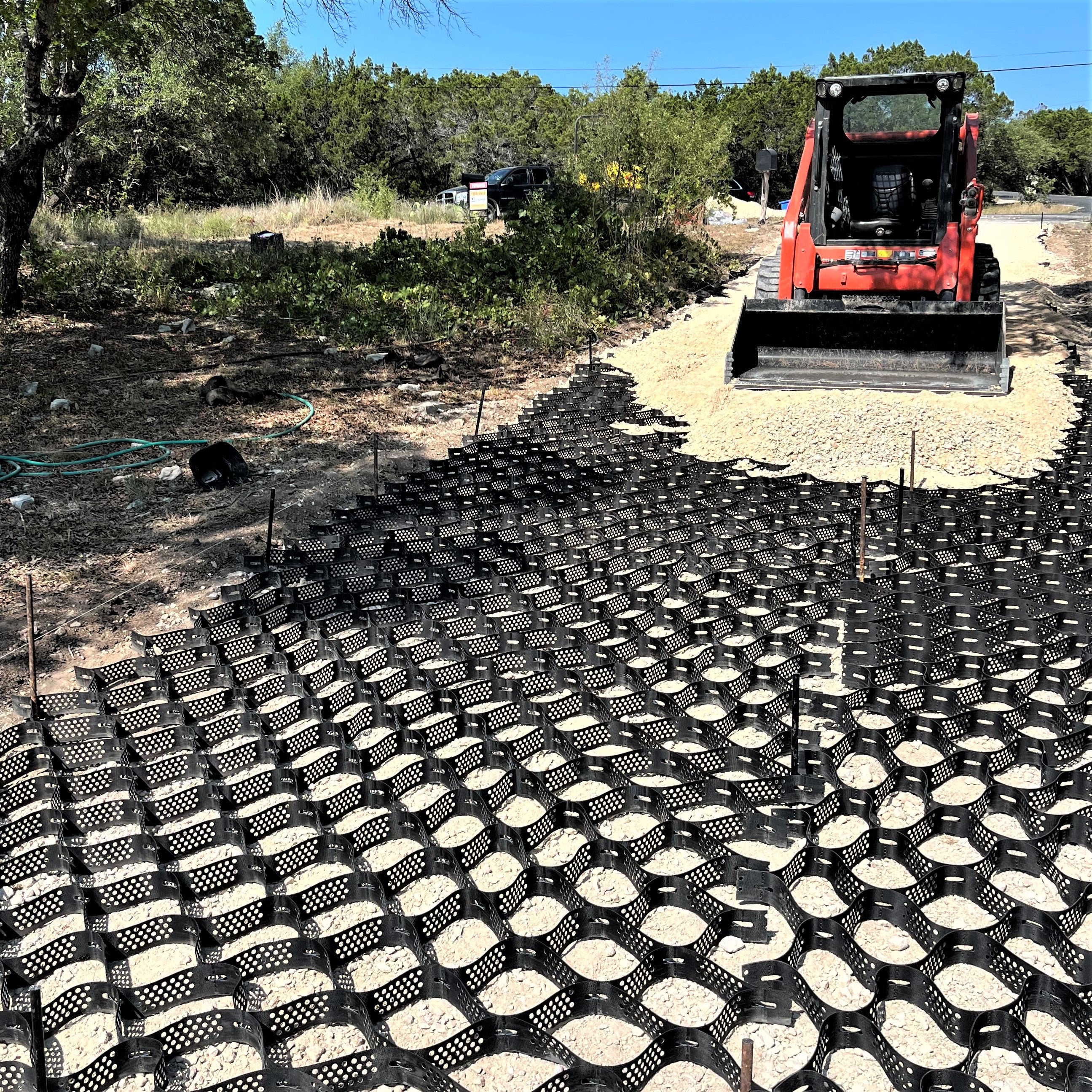 RutGuard Gravel Stabilizing Geocell and Grass Paving System - 3" Heigh